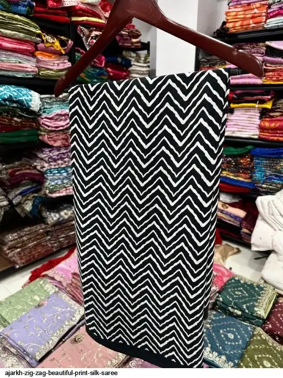 Ajarkh Zig Zag Beautiful Print Silk Saree