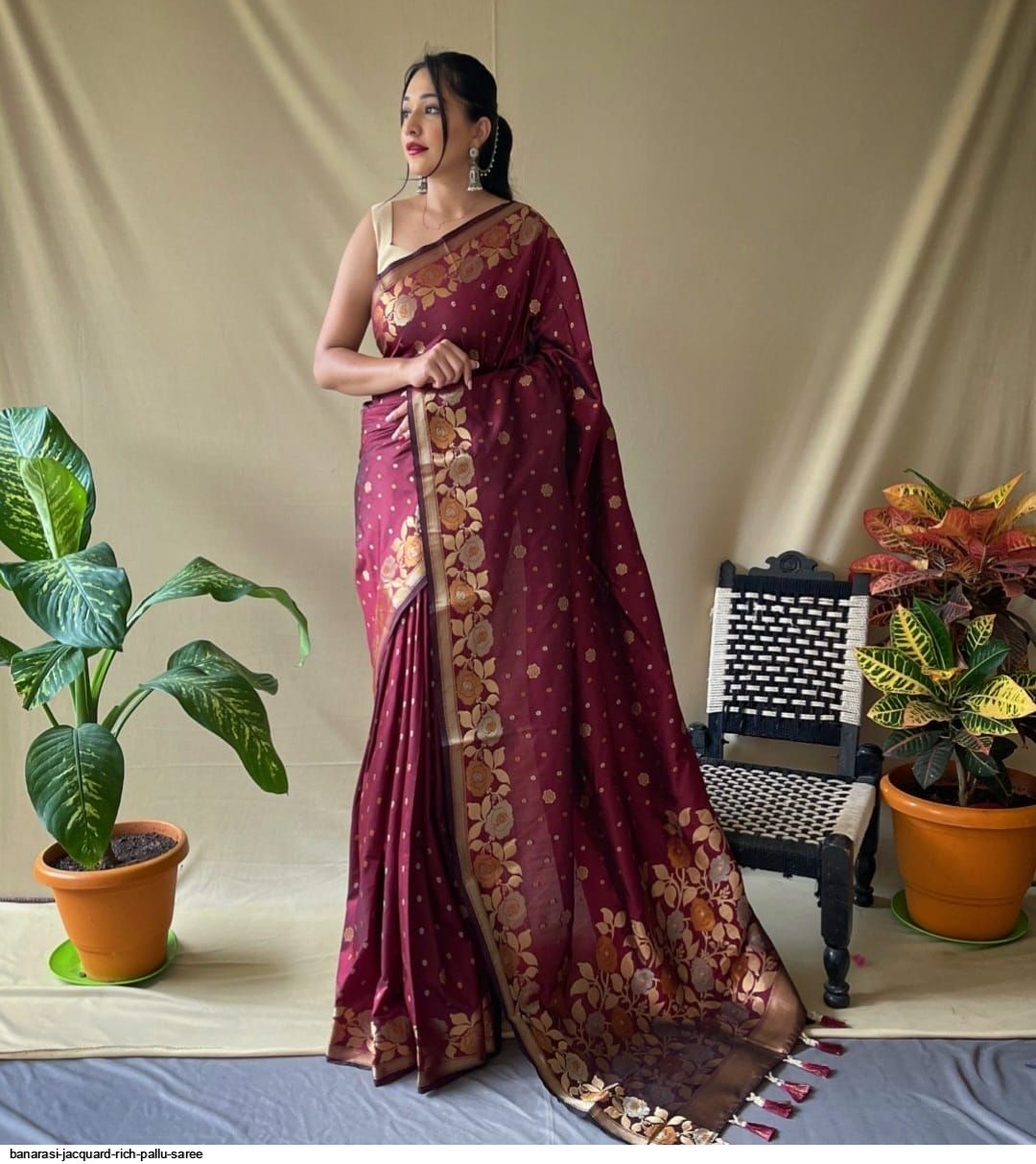 BANARASI JACQUARD RICH PALLU SAREE
