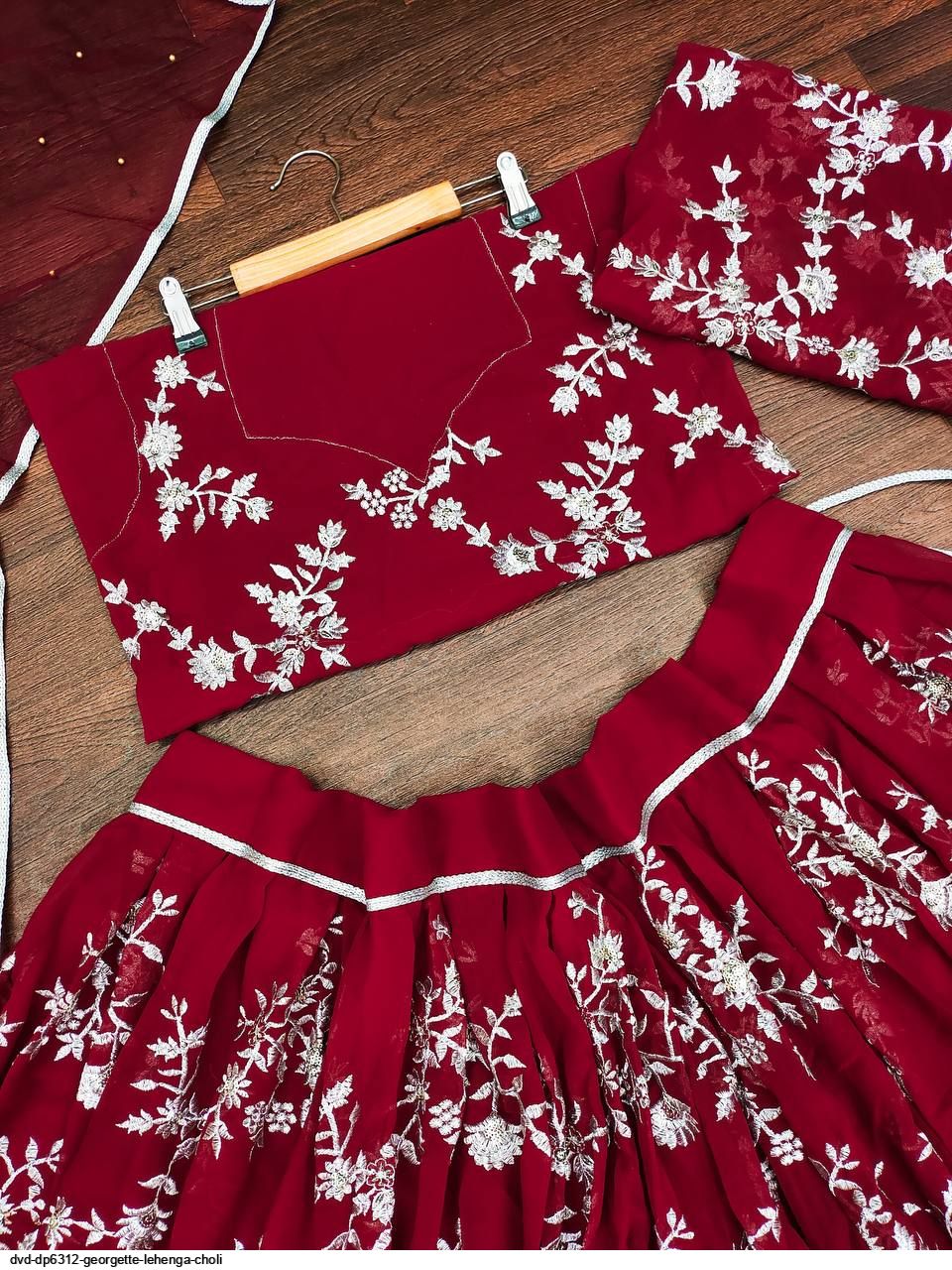 DVD DP6312 GEORGETTE LEHENGA CHOLI