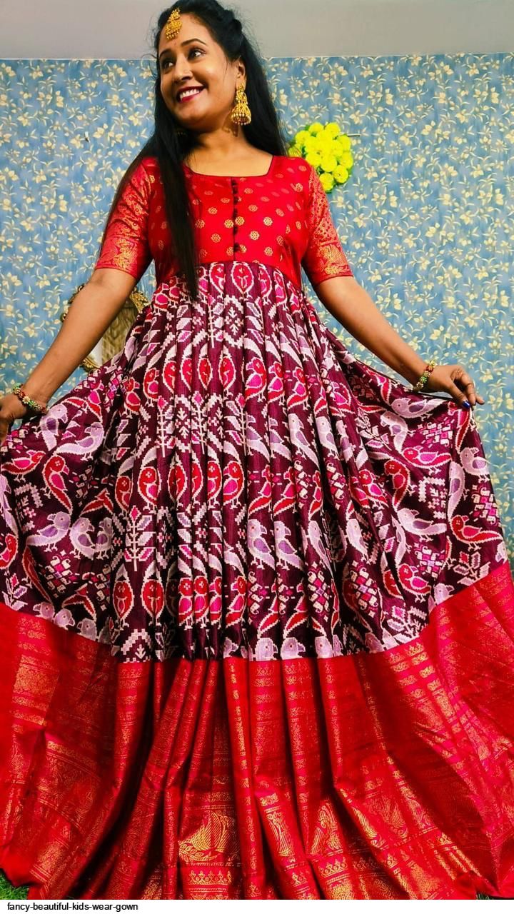 FANCY BEAUTIFUL KIDS WEAR GOWN