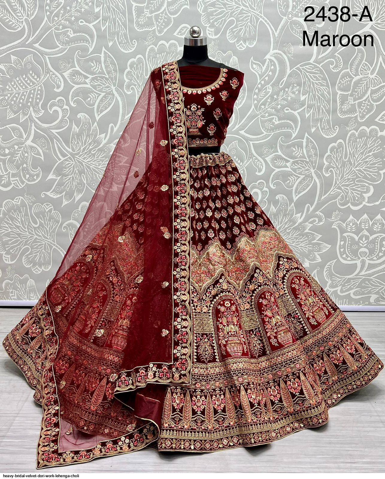 HEAVY BRIDAL VELVET DORI WORK LEHENGA CHOLI
