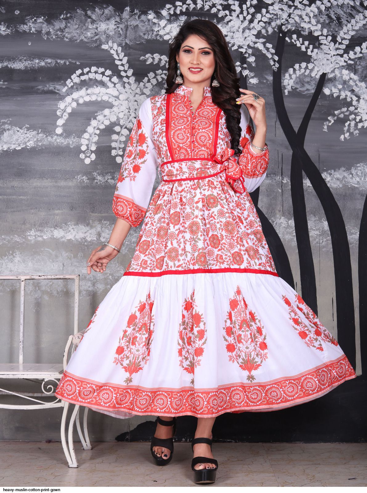 HEAVY MUSLIN COTTON PRINT GOWN