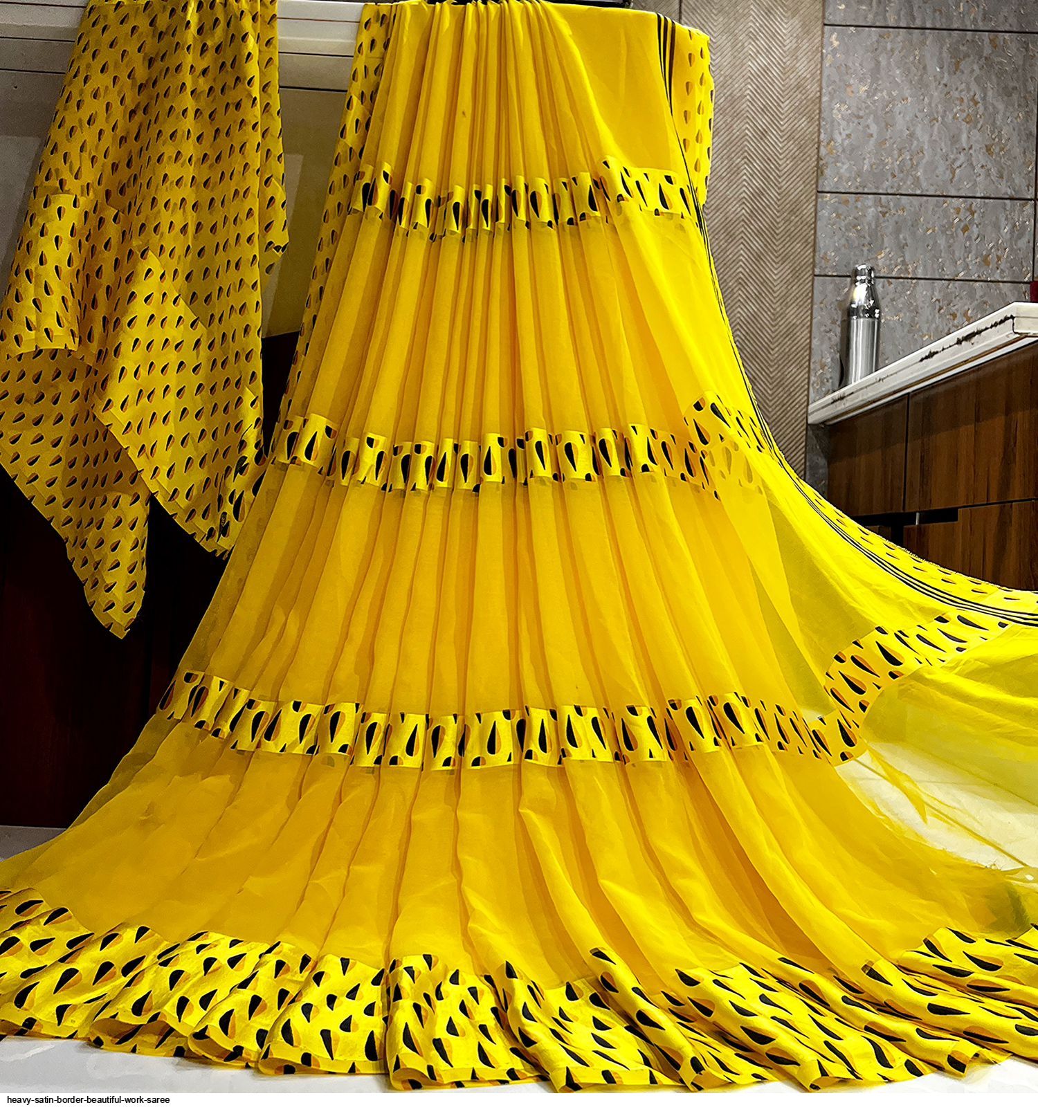 HEAVY Satin Border BEAUTIFUL WORK SAREE