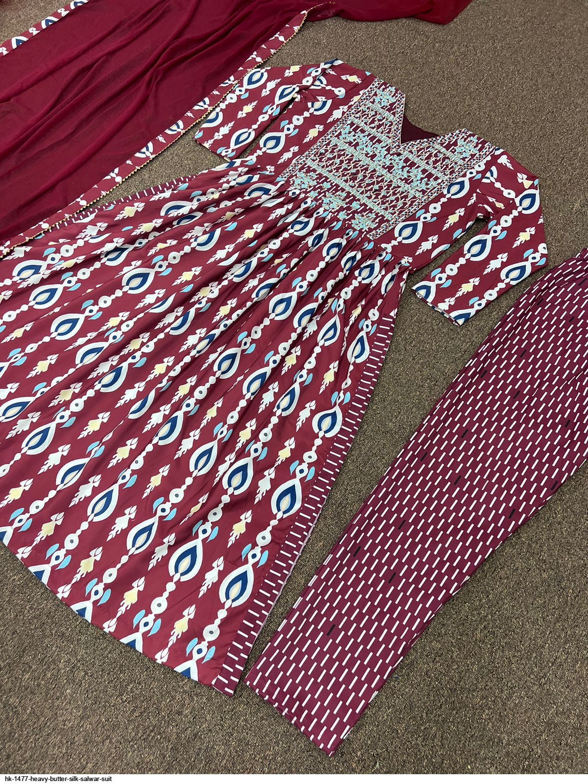 HK 1477 HEAVY BUTTER SILK SALWAR SUIT