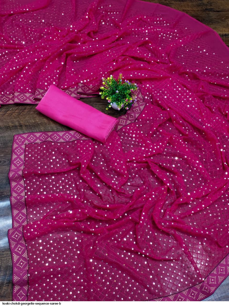 Koski Chokdi Georgette Sequence saree