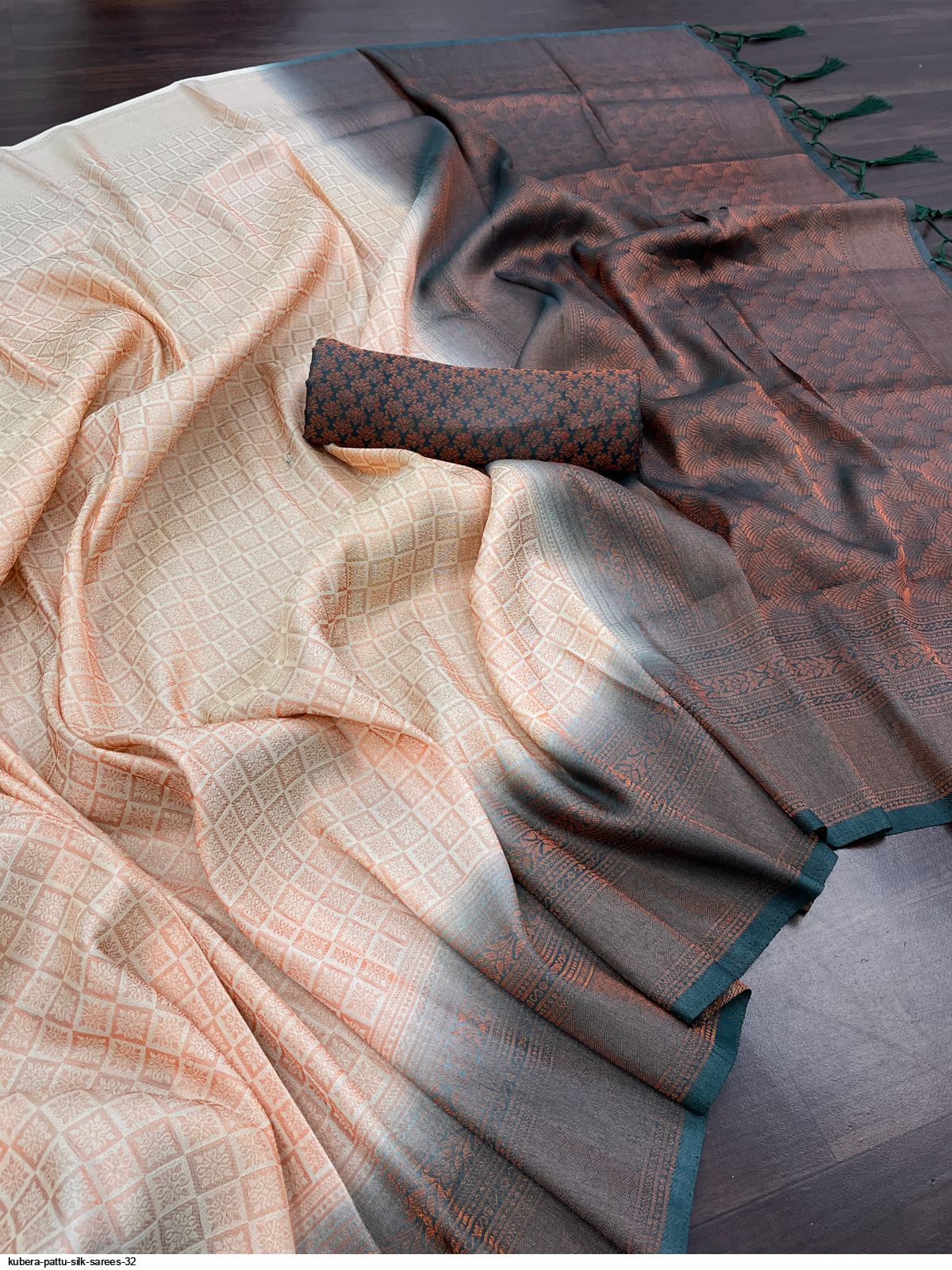 Kubera Pattu Silk Sarees 32