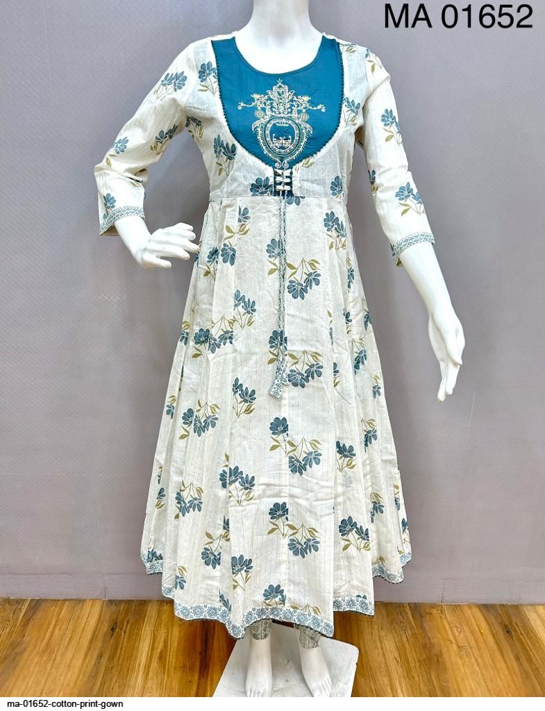 MA 01652 COTTON PRINT GOWN