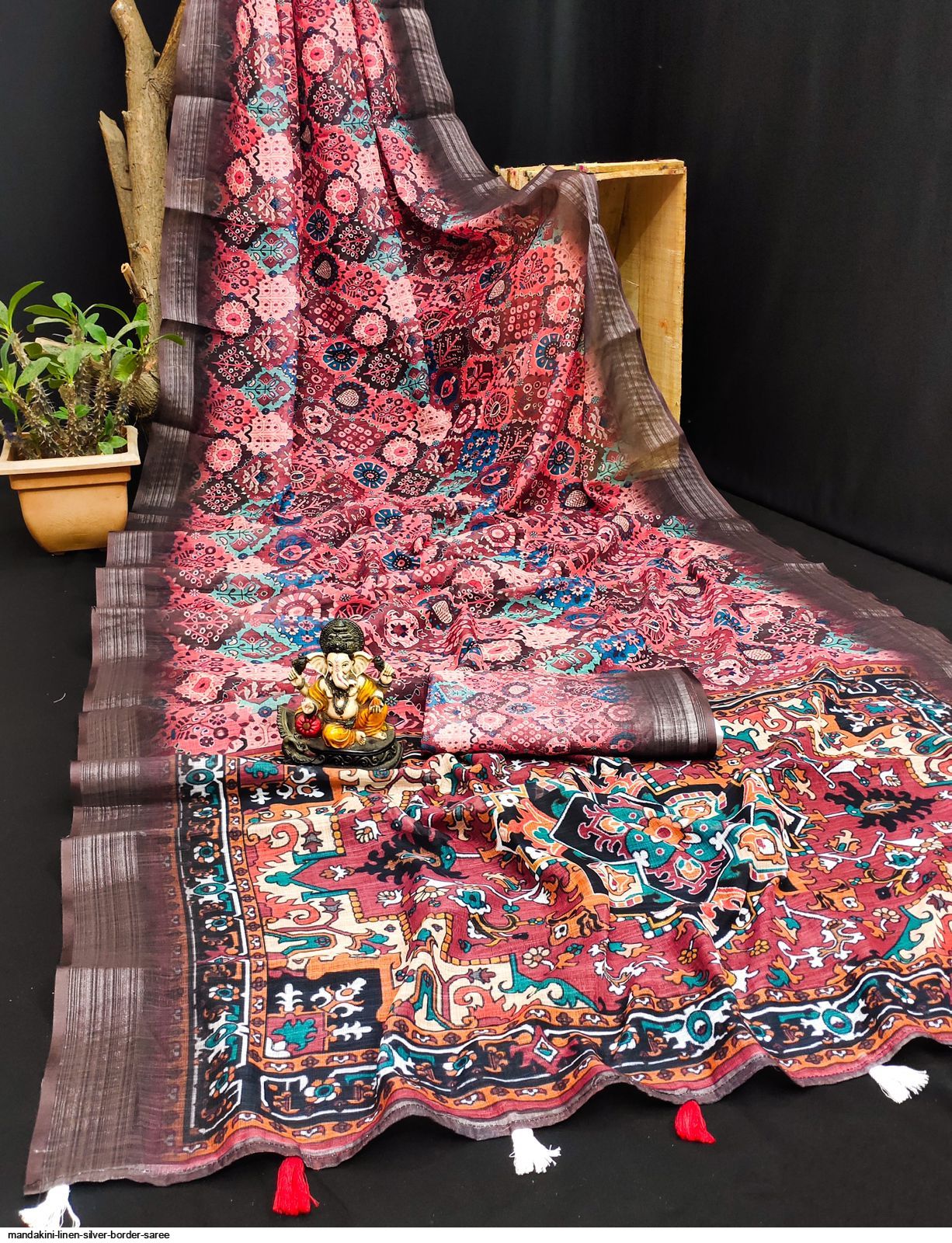 MANDAKINI LINEN SILVER BORDER SAREE