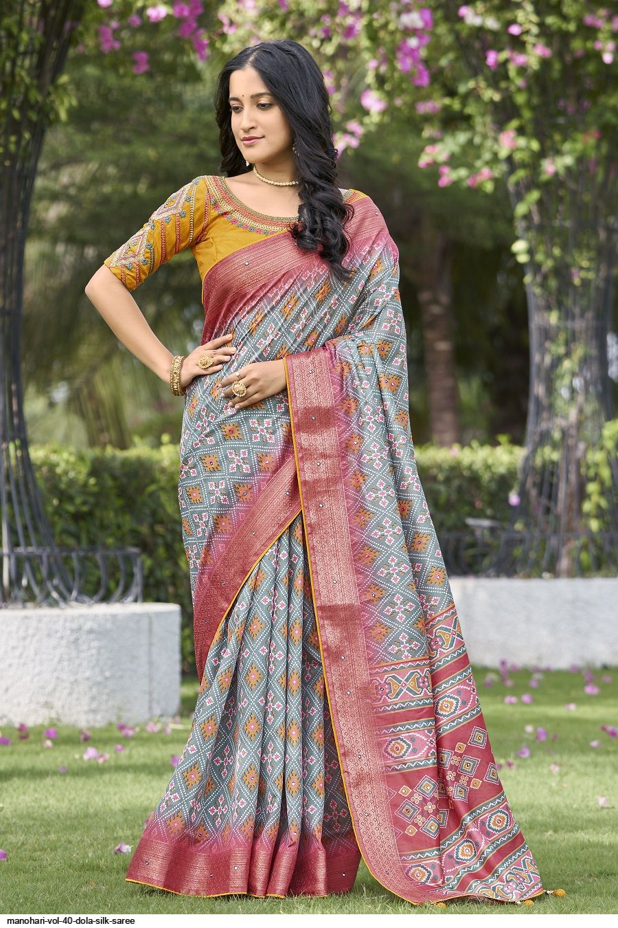 MANOHARI VOL 40 DOLA SILK SAREE