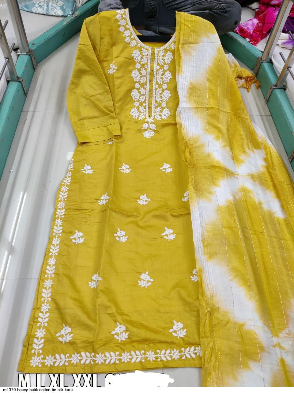 MF 370 HEAVY BATIK COTTON TIE SILK KURTI