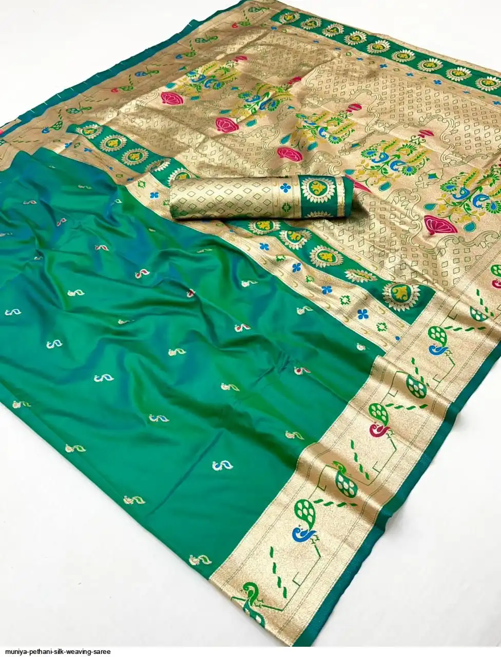 muniya pethani silk weaving SAREE