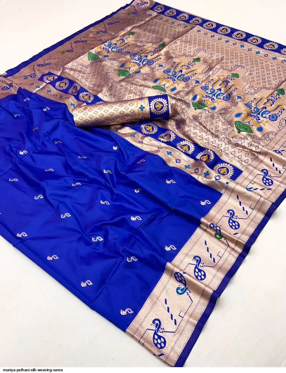 muniya pethani silk weaving SAREE