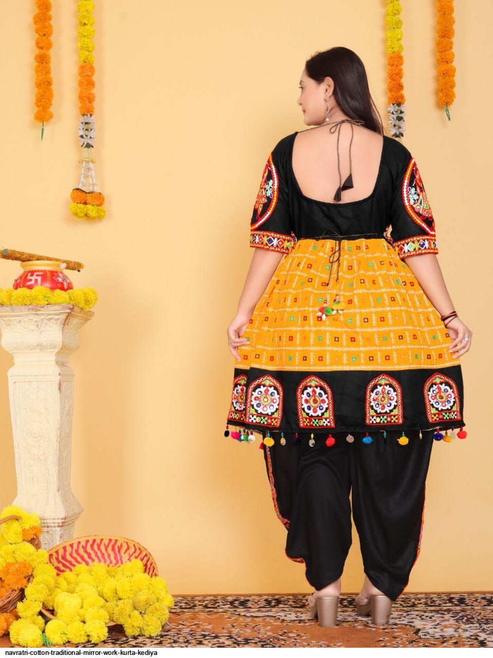 navratri-cotton-traditional-mirror-work-kurta-kediya