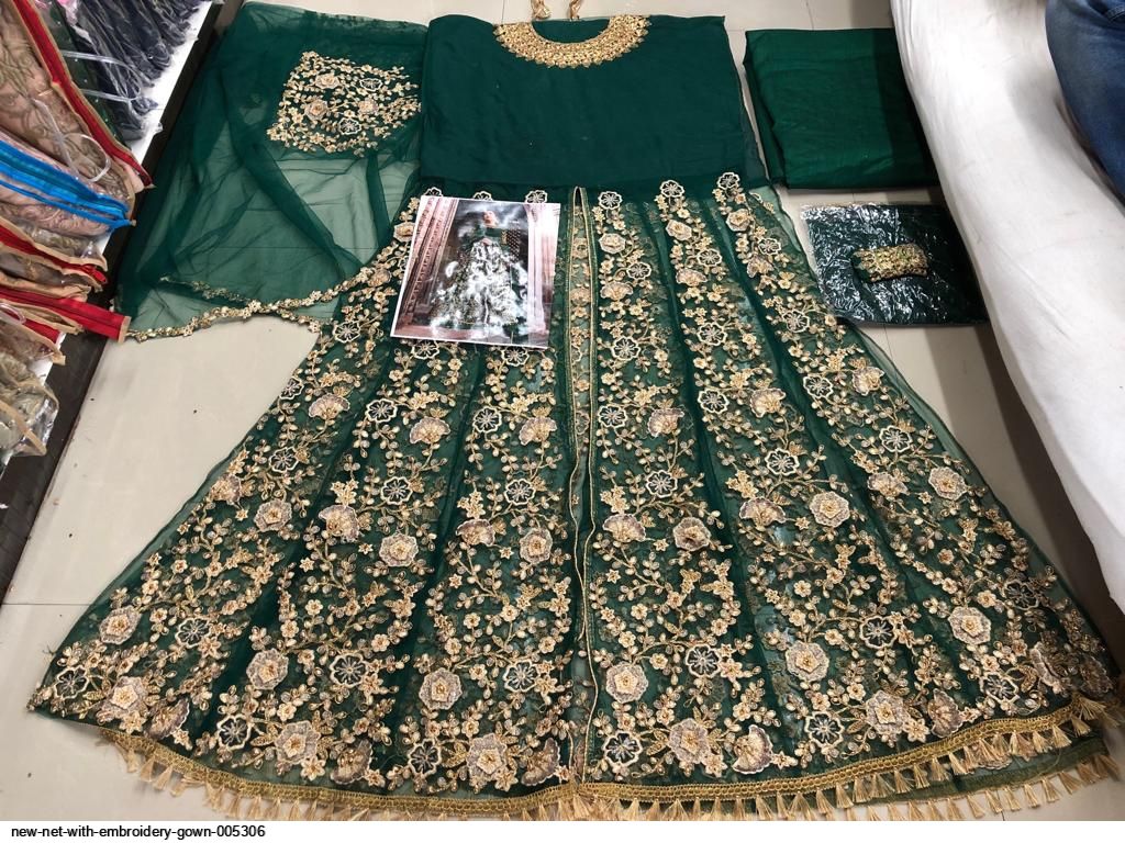 new Net with Embroidery gown 005306
