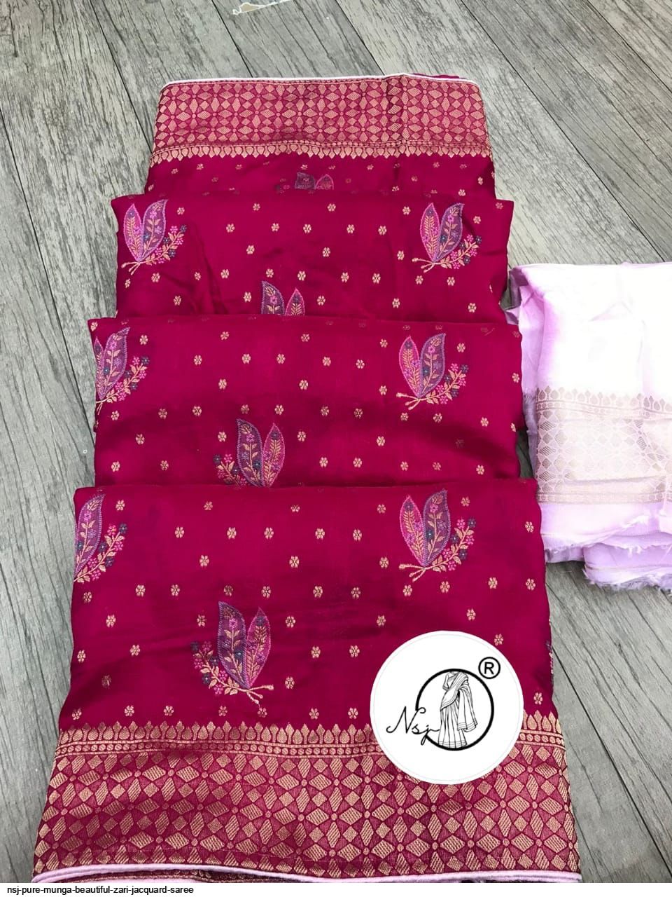 NSJ pure munga beautiful zari jacquard saree