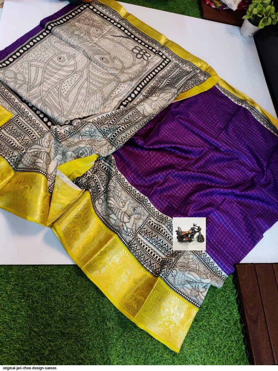 original jari Chex design sarees