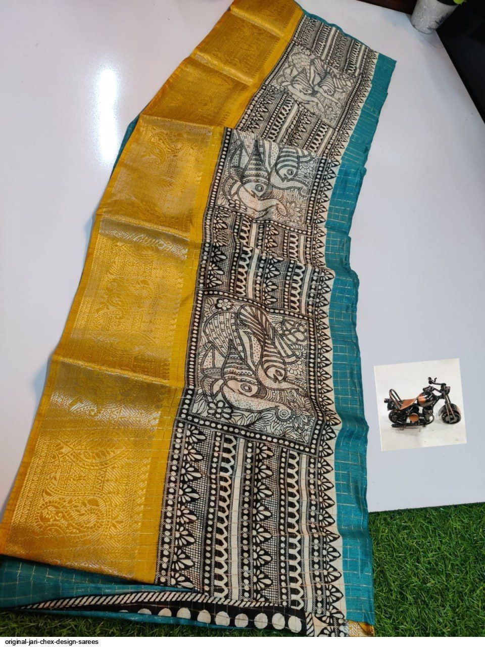 original jari Chex design sarees