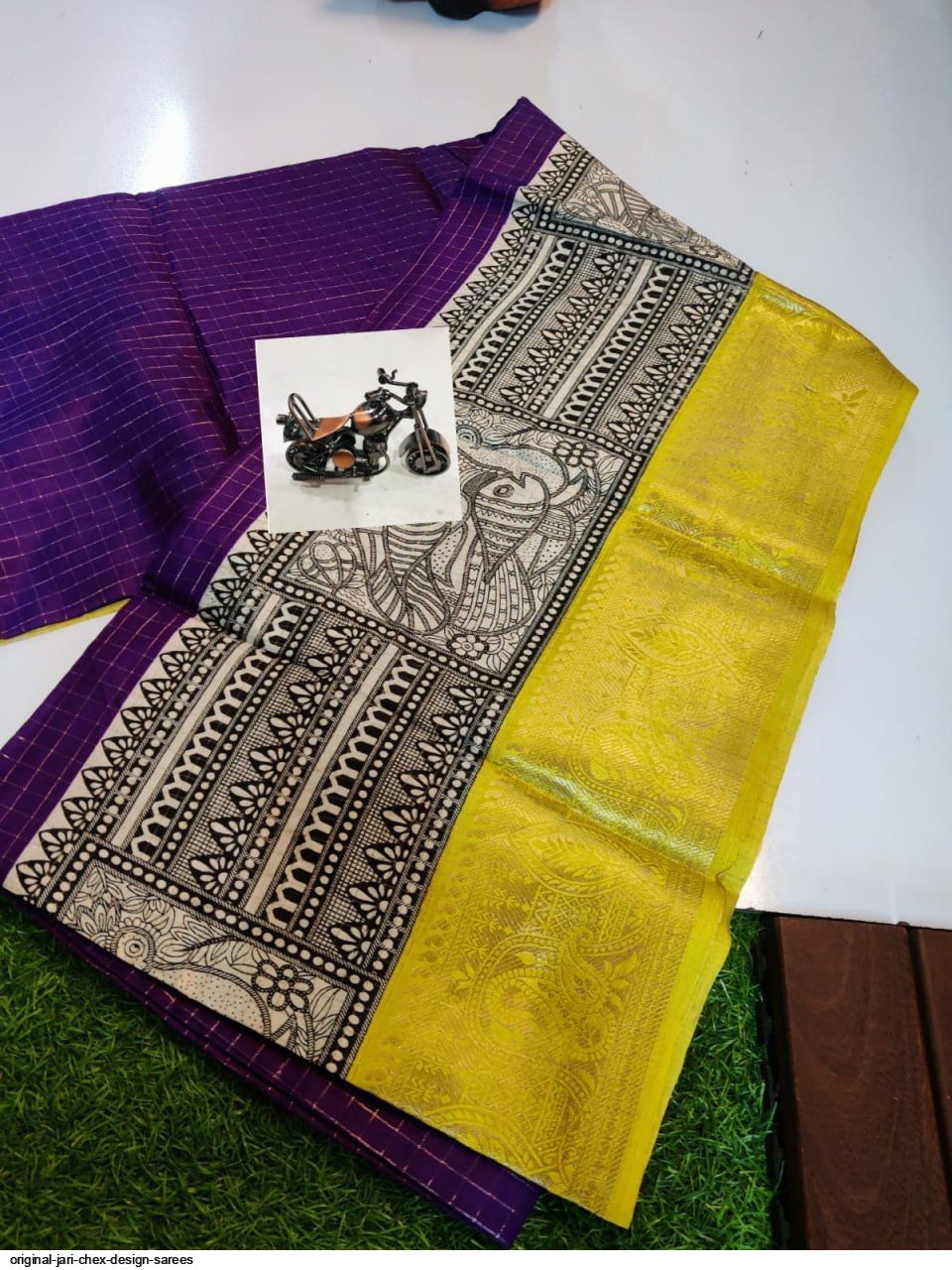 original jari Chex design sarees