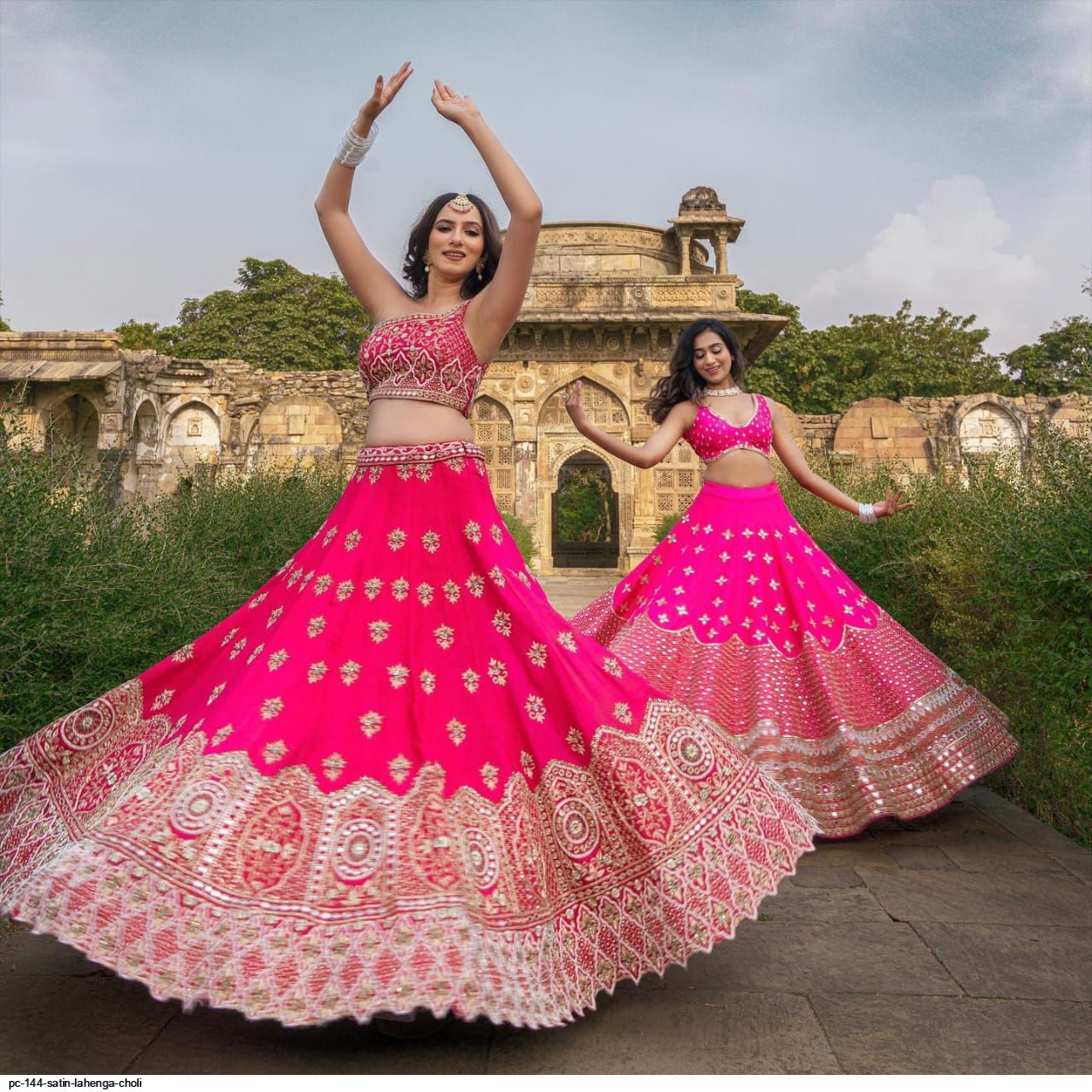 PC 144 SATIN LAHENGA CHOLI