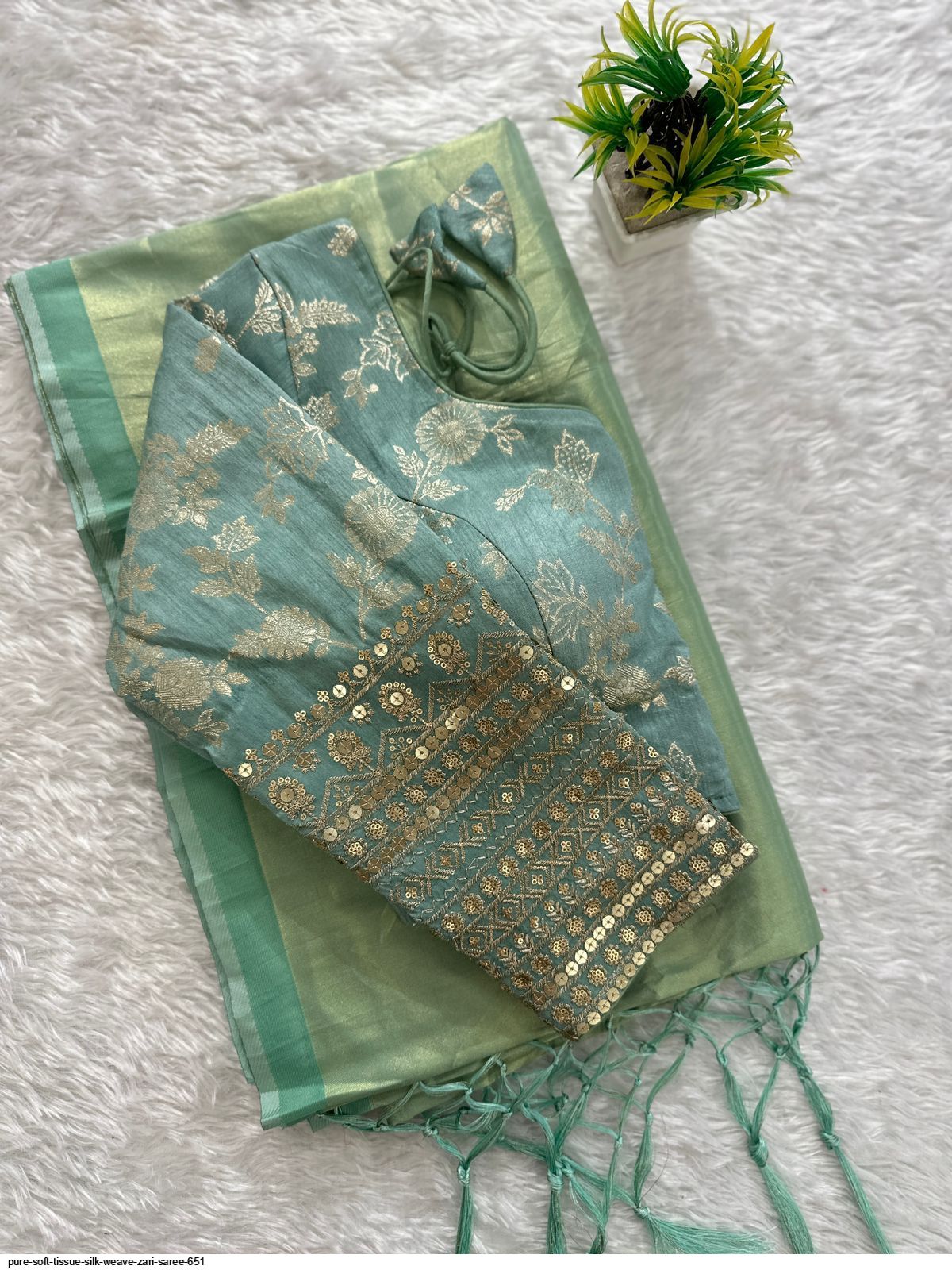 Pure Soft Tissue Silk Weave Zari Saree 651