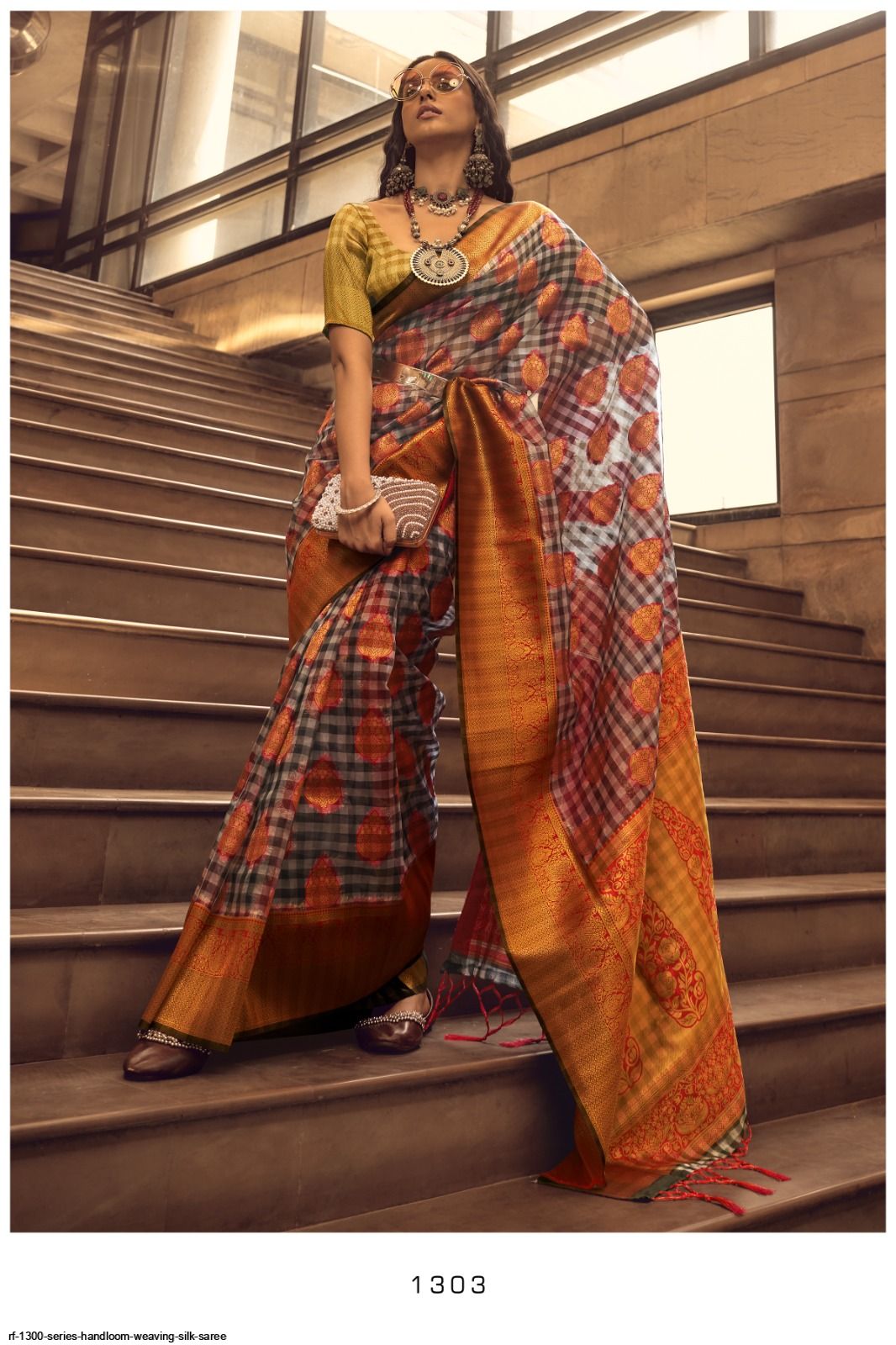RF 1300 SERIES HANDLOOM WEAVING SILK SAREE