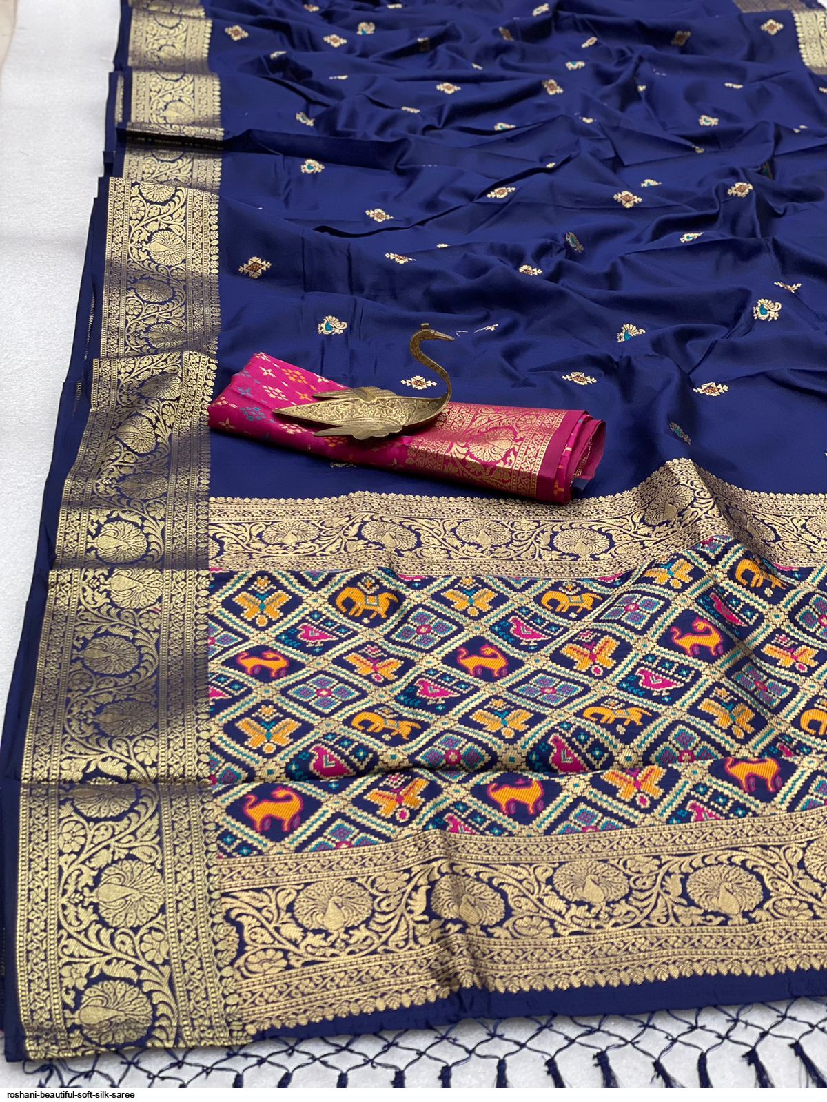 ROSHANI BEAUTIFUL SOFT SILK SAREE