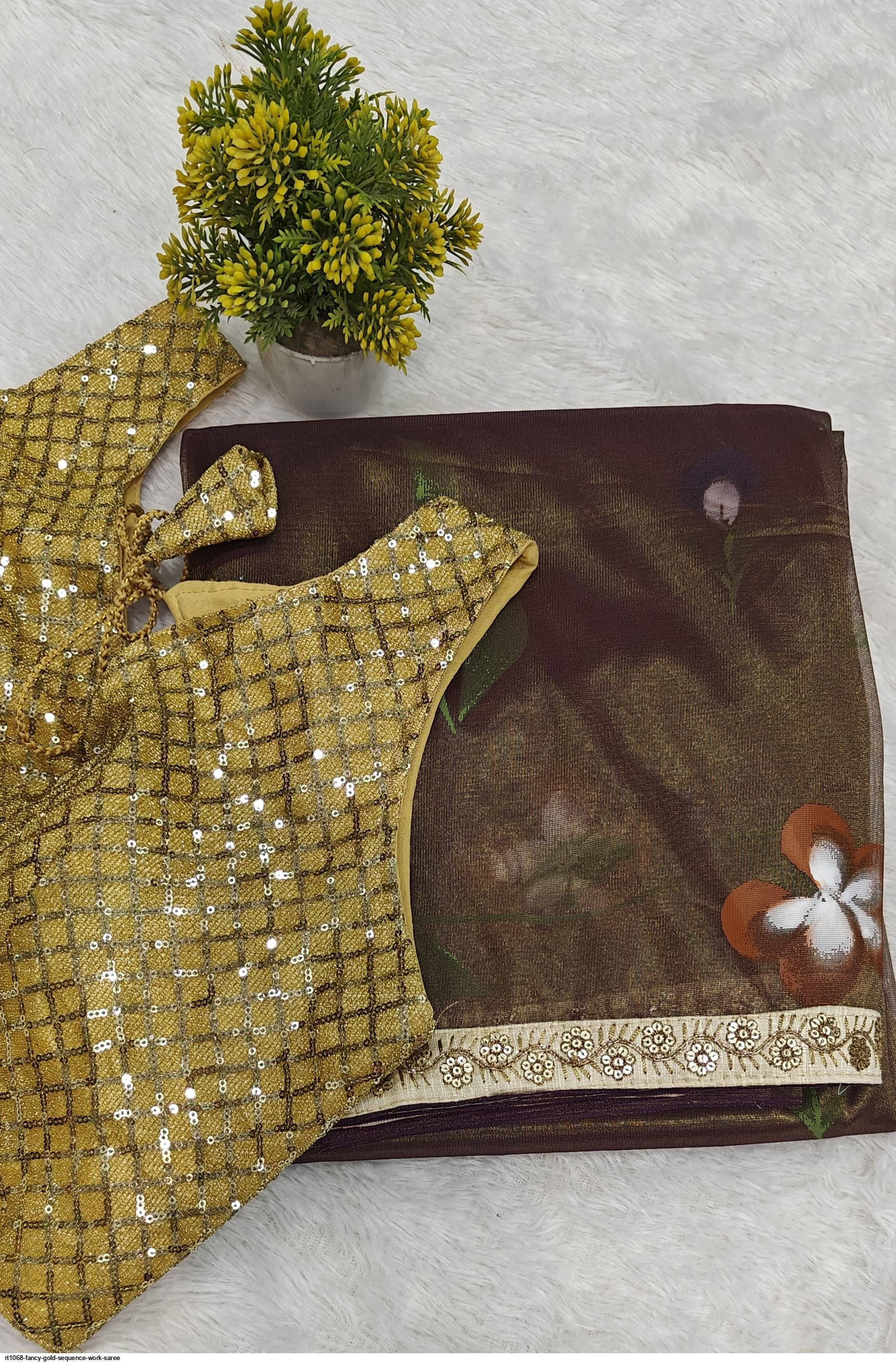 RT1068 fancy gold sequence work saree