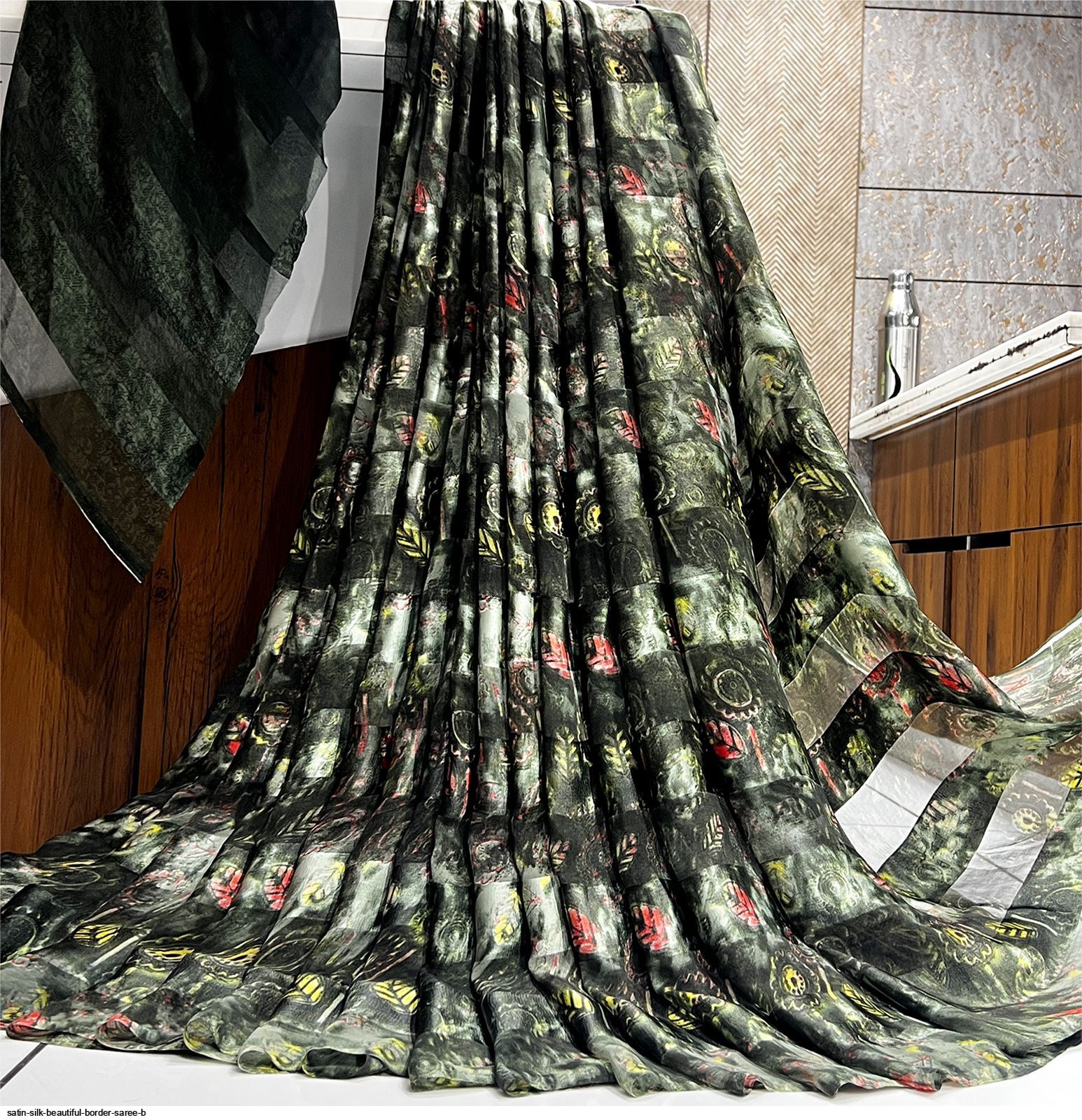 SATIN SILK BEAUTIFUL BORDER SAREE B