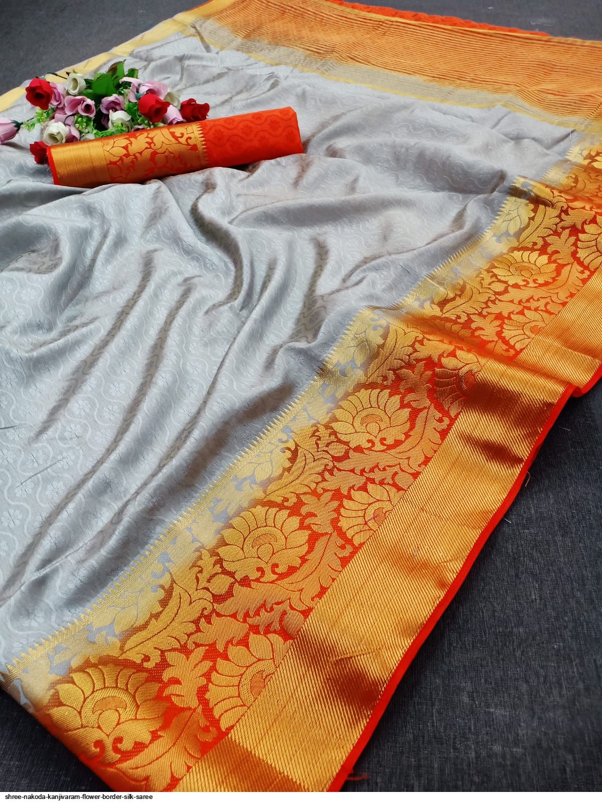 SHREE NAKODA KANJIVARAM FLOWER BORDER SILK SAREE
