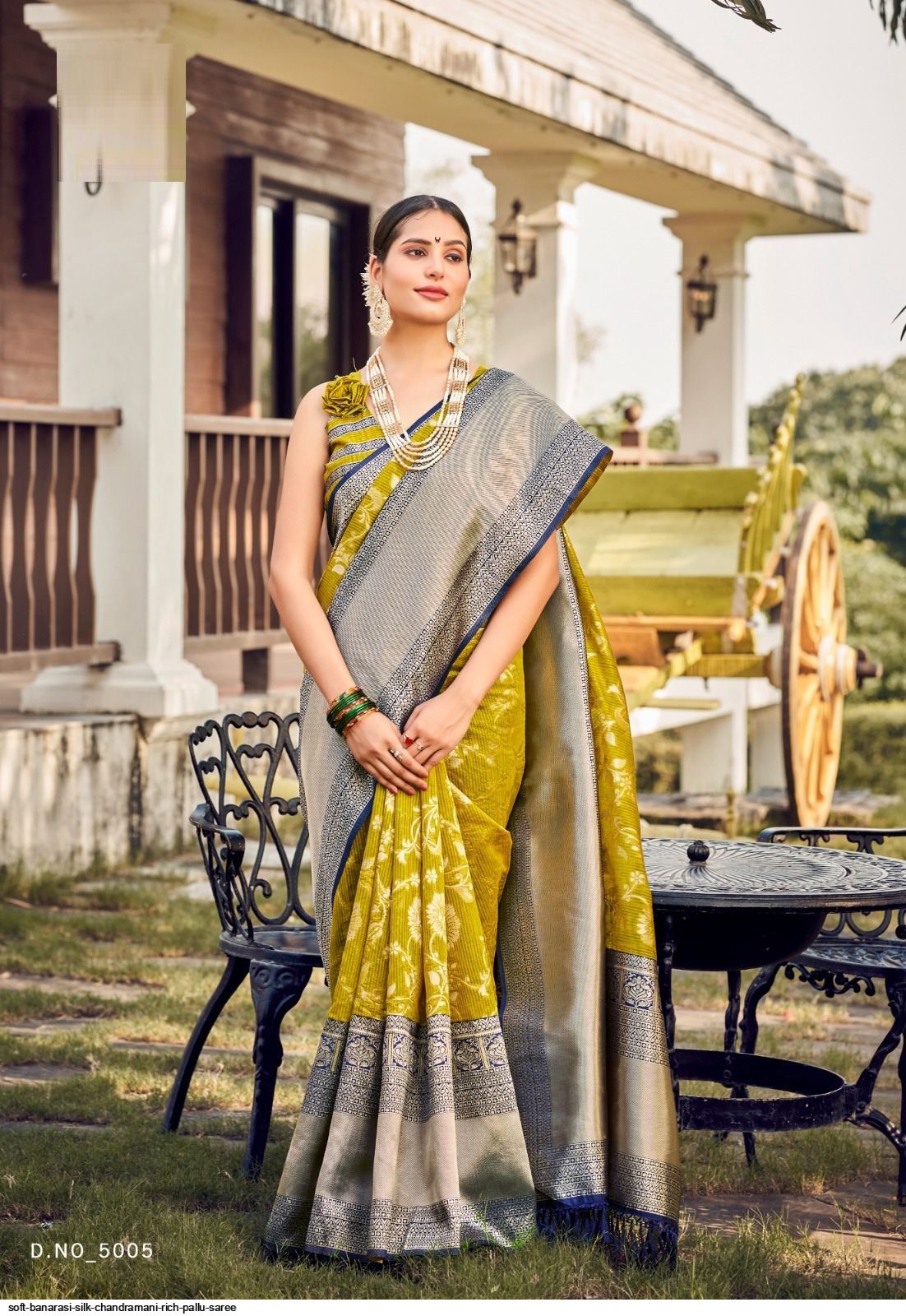 Soft Banarasi silk chandramani rich Pallu saree