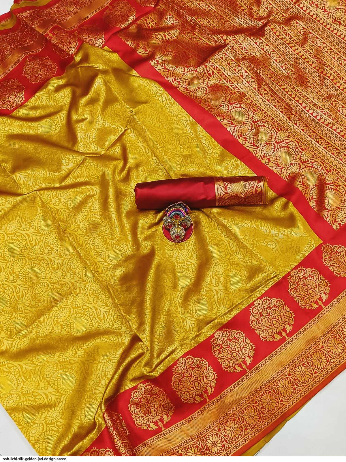 soft lichi silk golden jari design saree