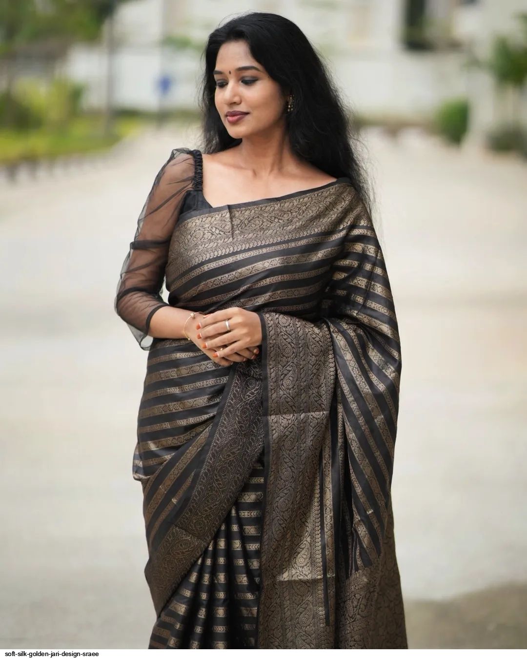 soft silk golden jari design sraee