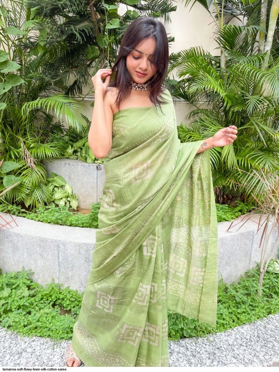 TAMANNA soft flowy Linen silk cotton saree