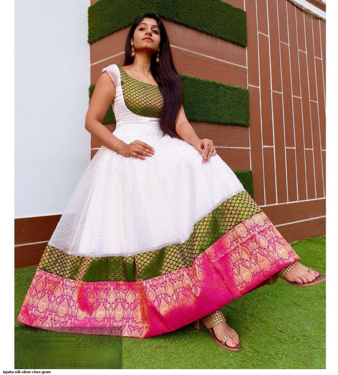 TAPETA SILK SILVER CHEX GOWN