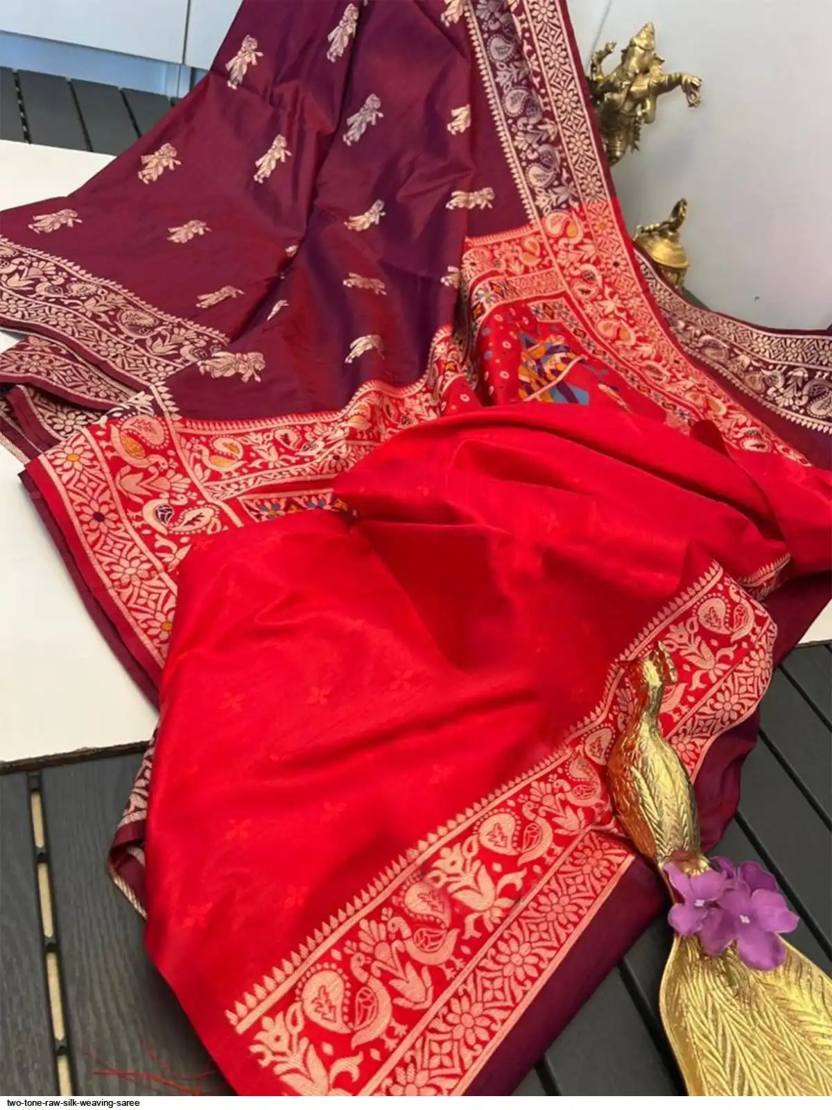 Two-Tone Raw Silk Saree with Antique Design Contrast Pallu