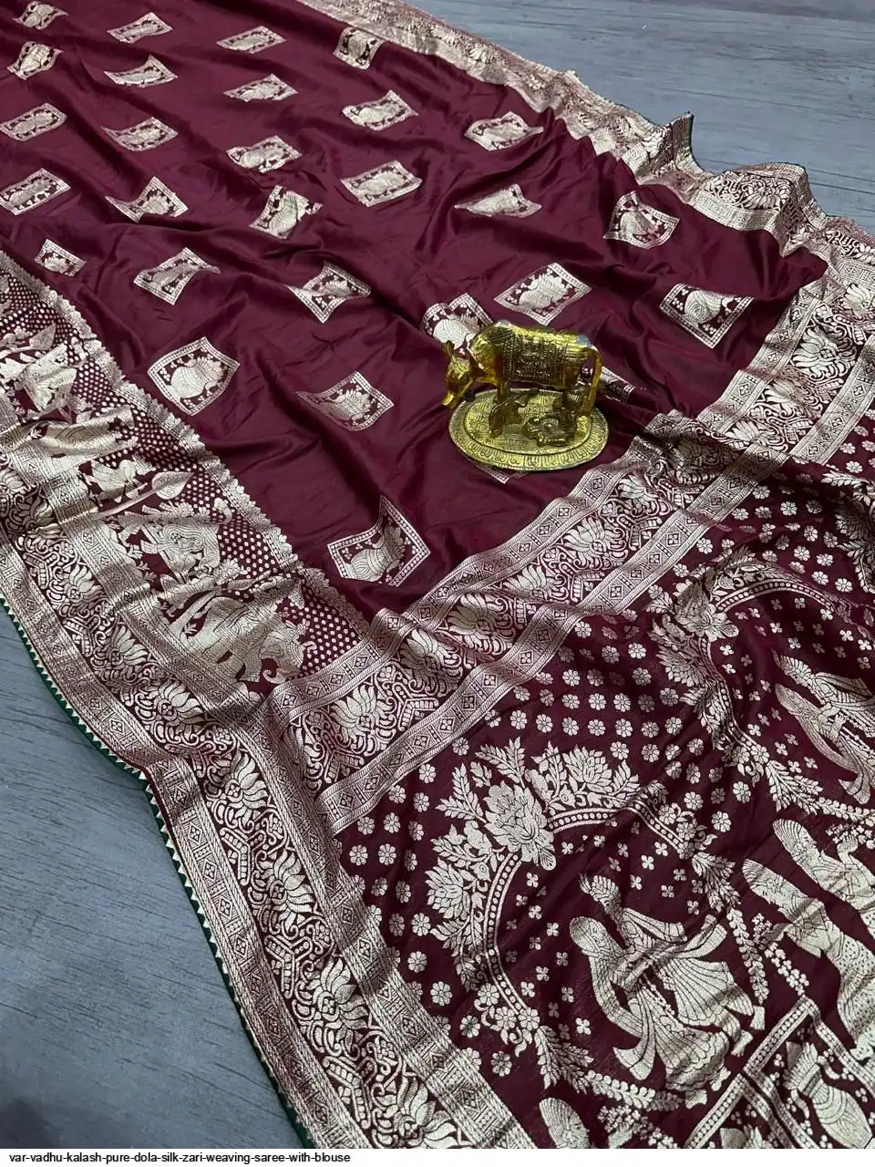 Var Vadhu Kalash Dola Silk Saree | Zari Weaving Wholesale