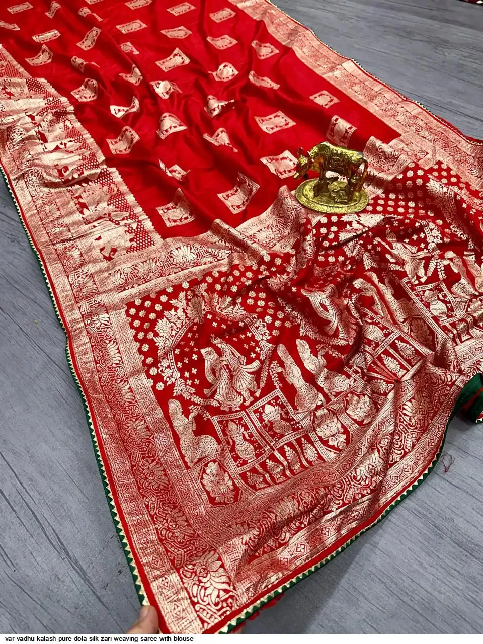 Var Vadhu Kalash Dola Silk Saree | Zari Weaving Wholesale