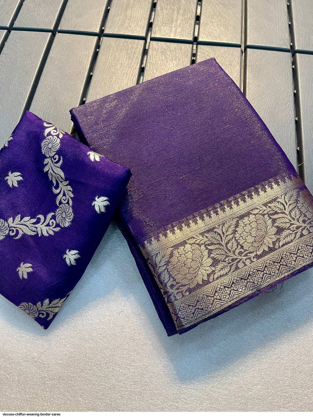 Viscose Chiffon Weaving Border Saree