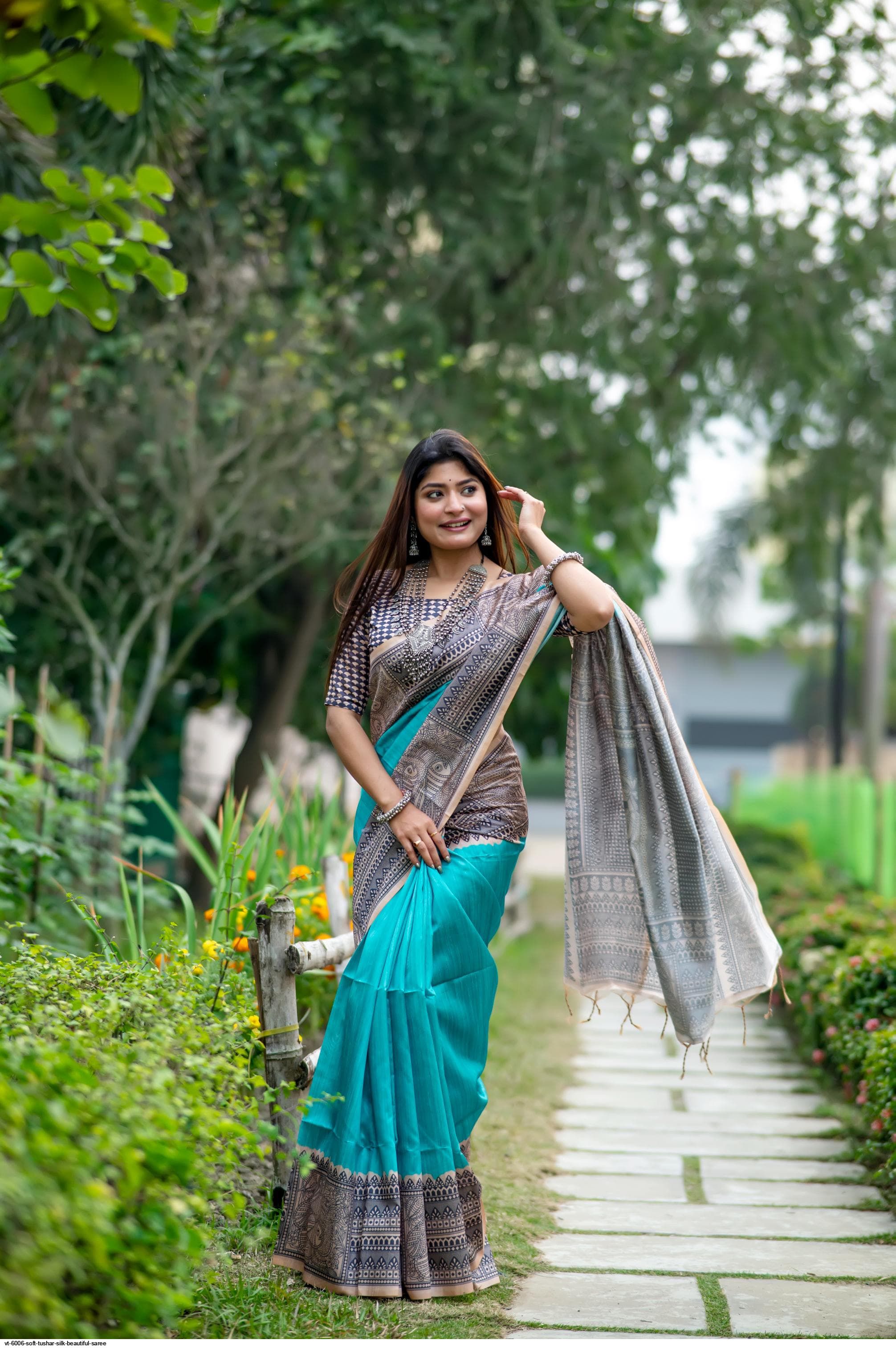 VT-6006 Soft Tushar silk beautiful saree