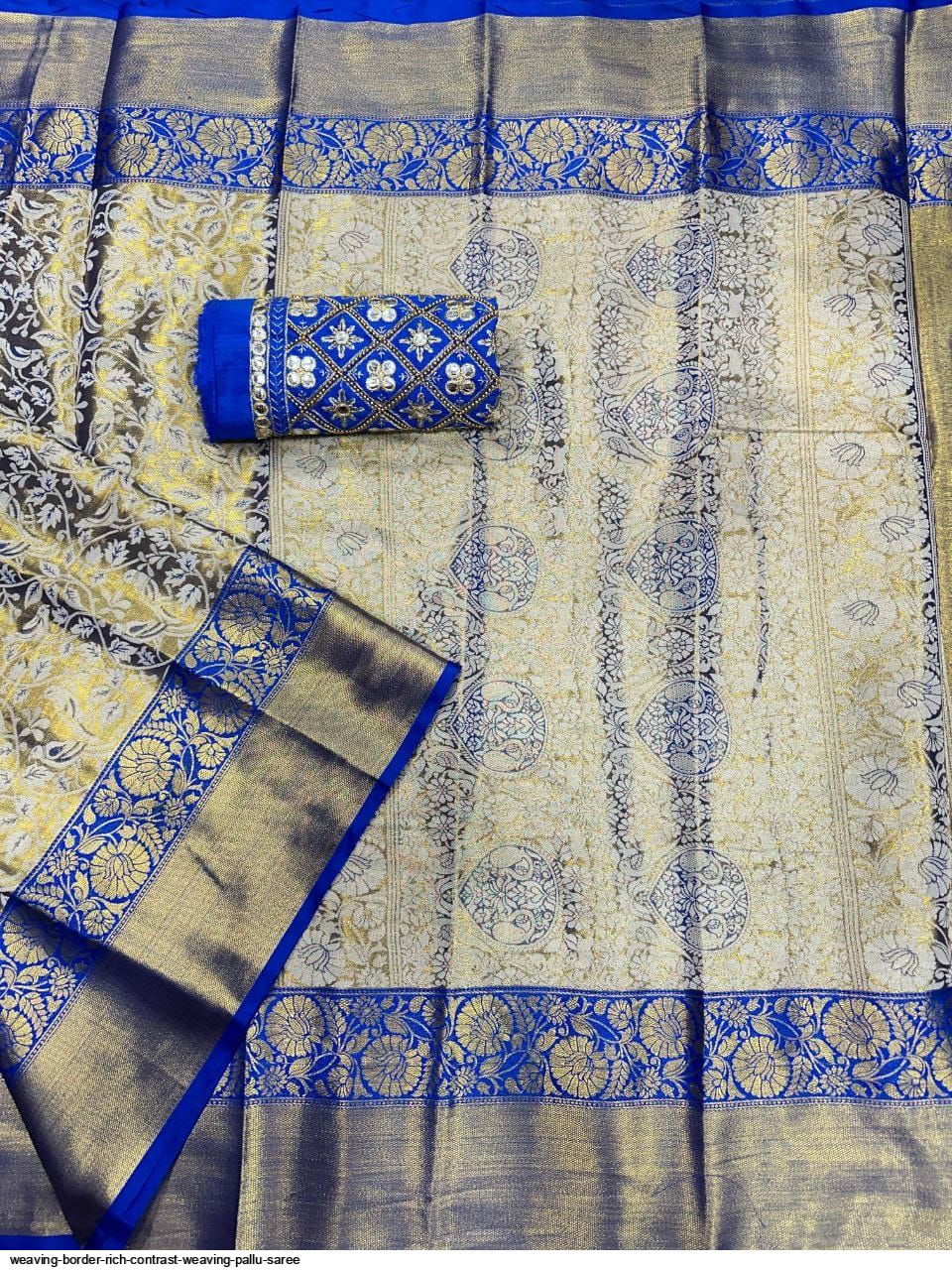 weaving border rich contrast weaving pallu saree